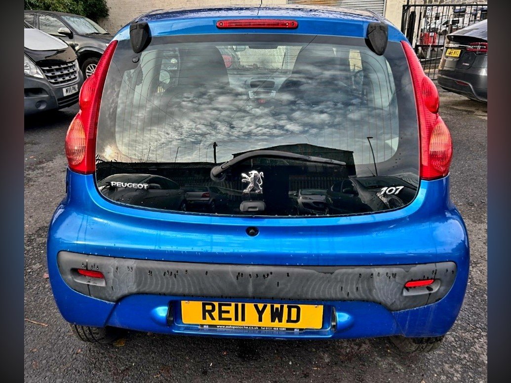 Sold 2011 Peugeot 107 1.0 12V Urban Hatchback 3dr Petrol 2 Tronic Euro ...