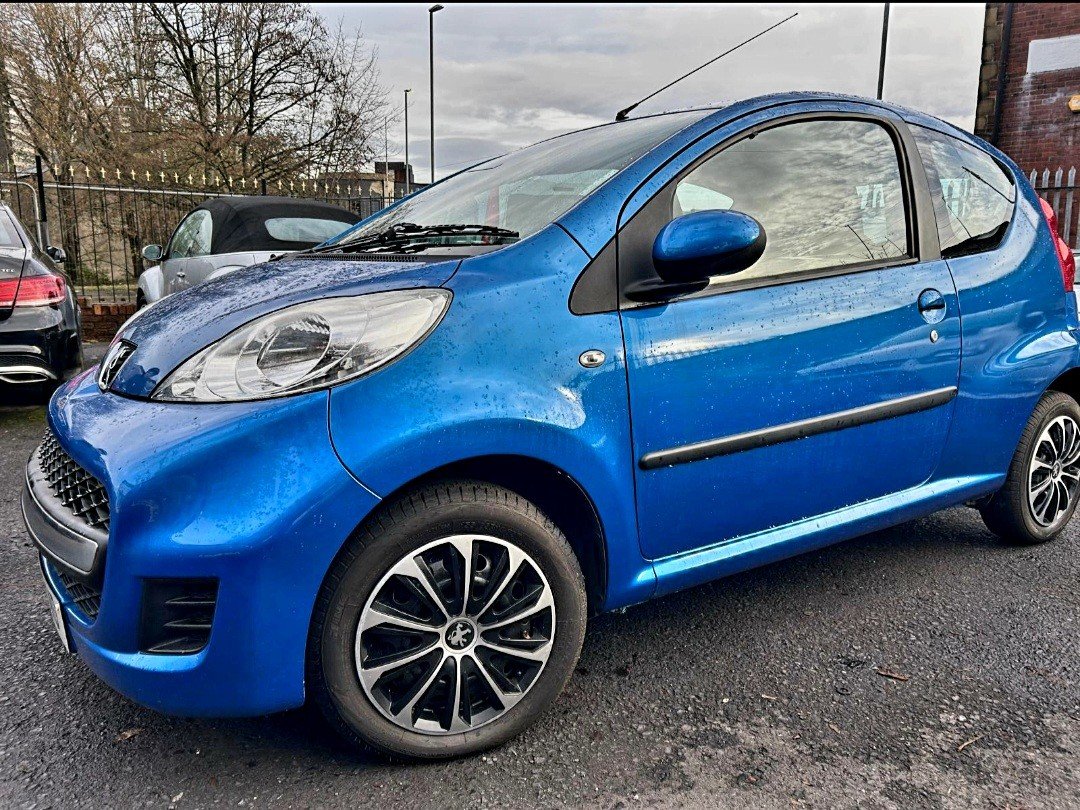 Sold 2011 Peugeot 107 1.0 12V Urban Hatchback 3dr Petrol 2 Tronic Euro ...